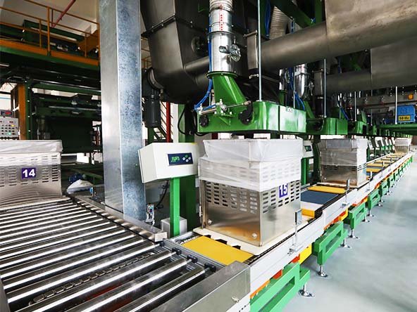 Intelligent high-precision micro powder dosing system