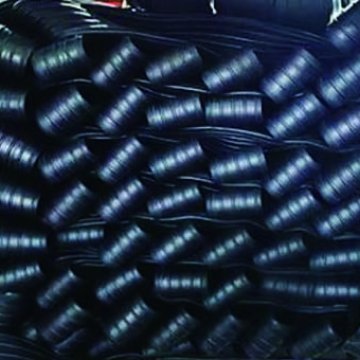 Auto stacking system for rubber strips